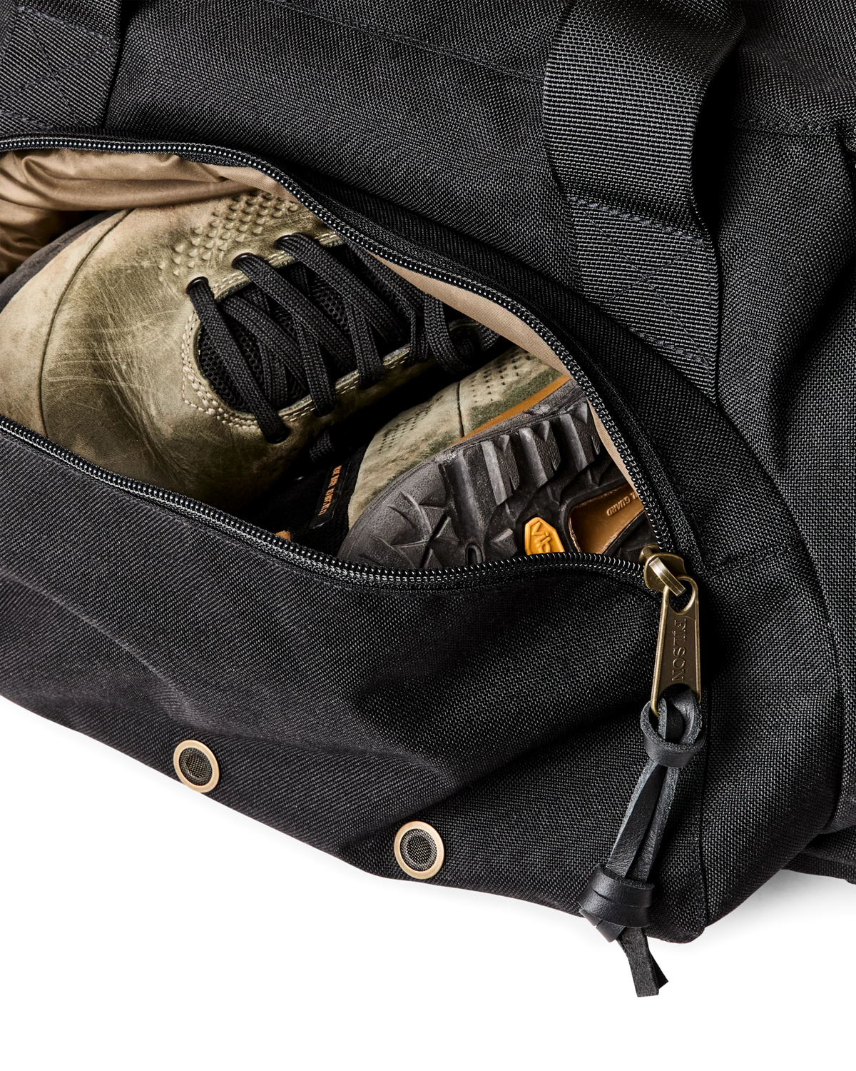 Dryden Duffle Pack 